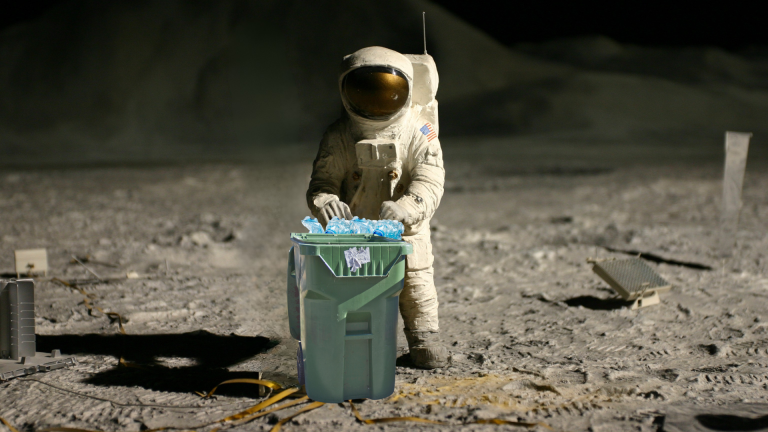 How Astronauts Manages Waste and What We Can Learn